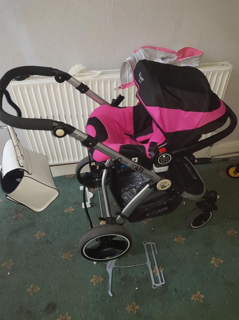 iSafe Travel System Pram & Luxury Stroller 3 in 1 - Reviews